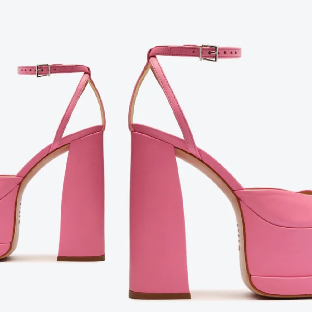 Sapato Feminino Scarpin Meia Pata Luan Couro Schutz Rosa